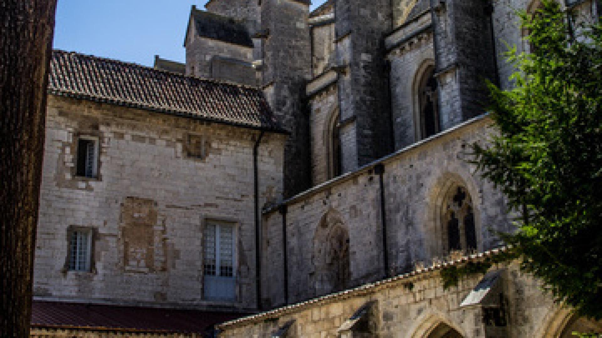 Explore the Monasteries and Chateaux of Provence by Motorcylce