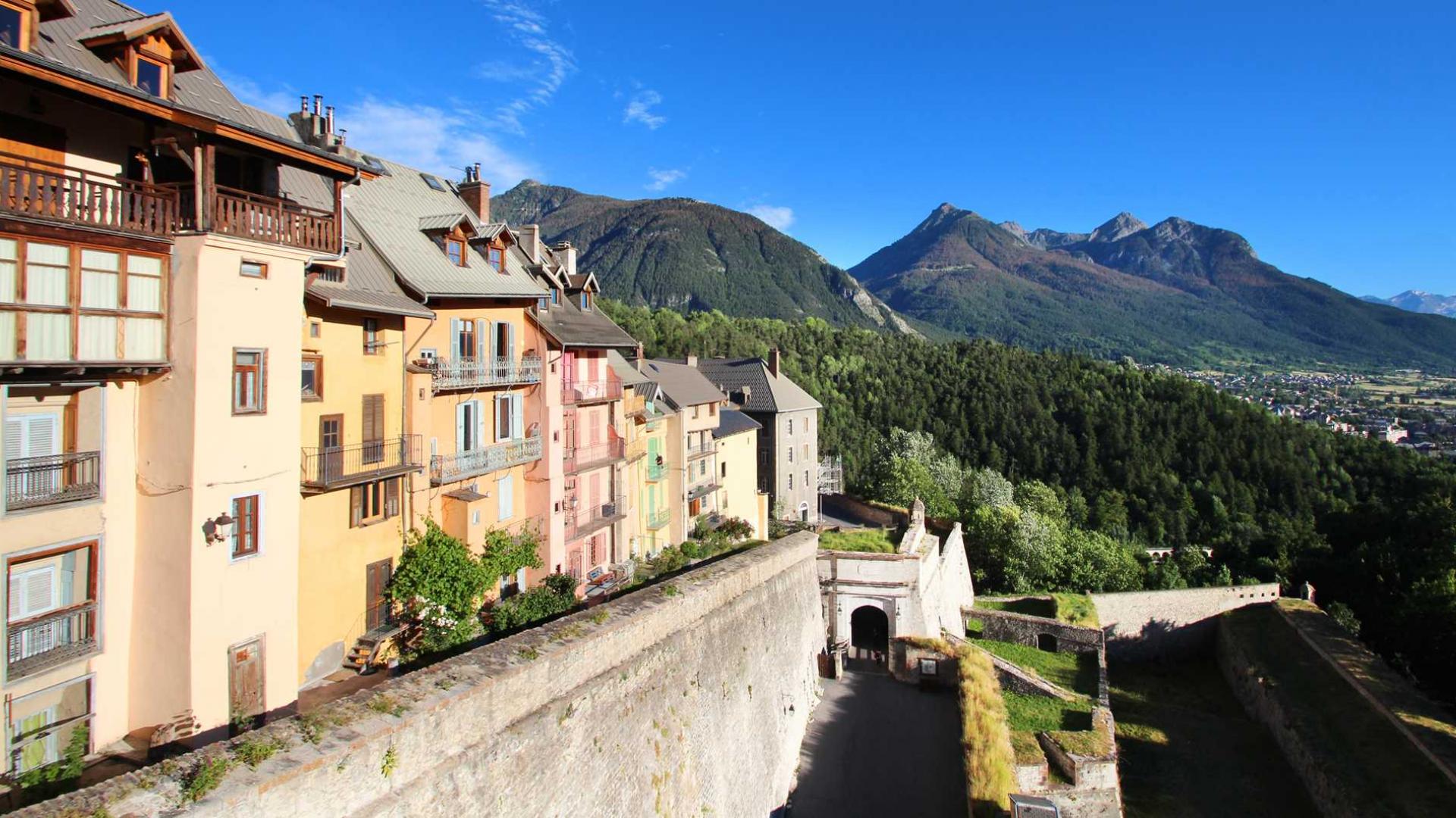 The Ideal Via Domitia Itinerary in Provence-Alpes-Cote d’Azur
