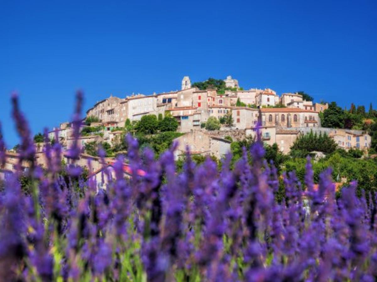 Villages de Provence : les lieux les plus inspirants | Provence-Alpes ...