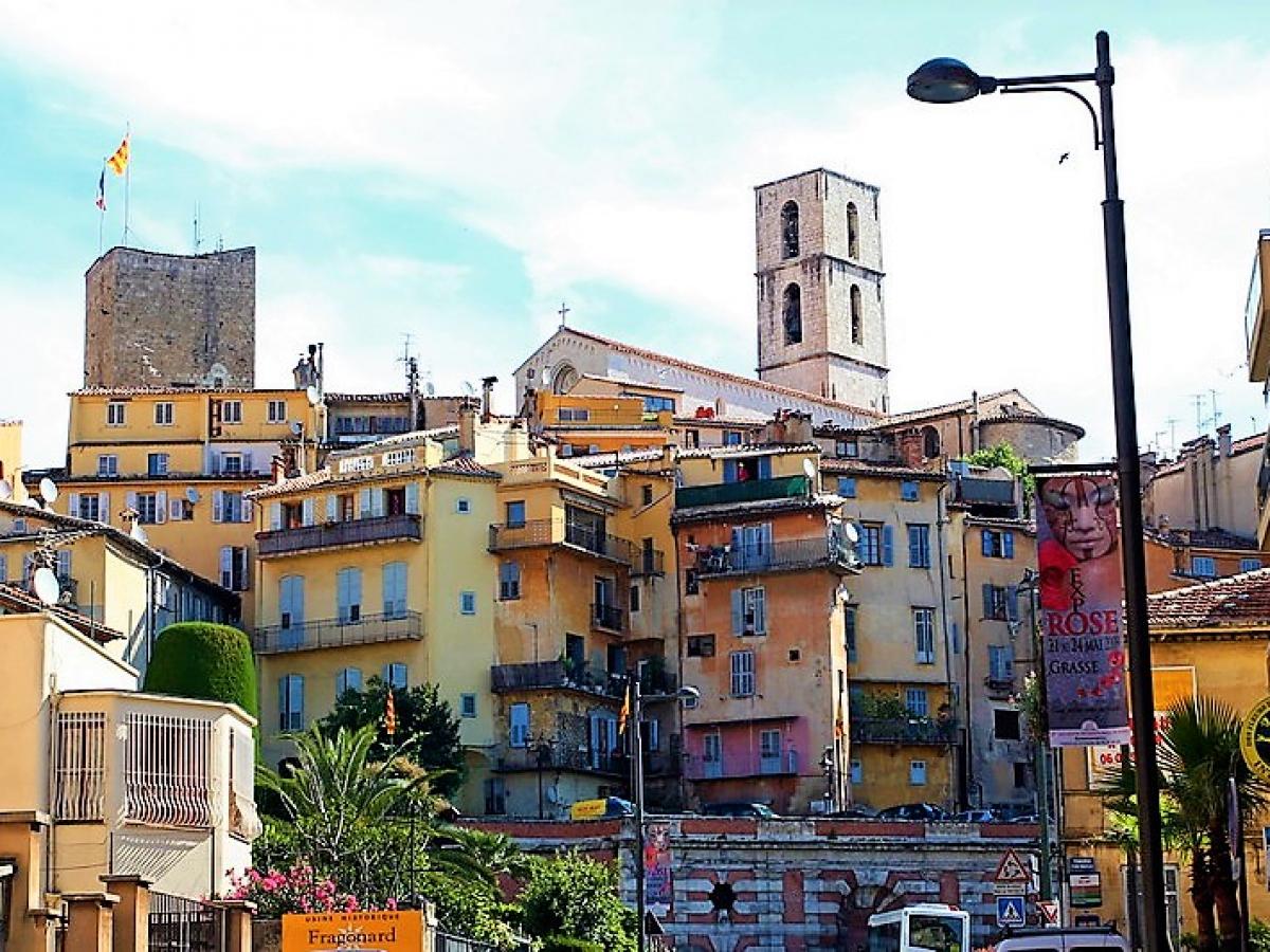 Top 10 must-do guided tours in the South region | Provence-Alpes-Côte d ...